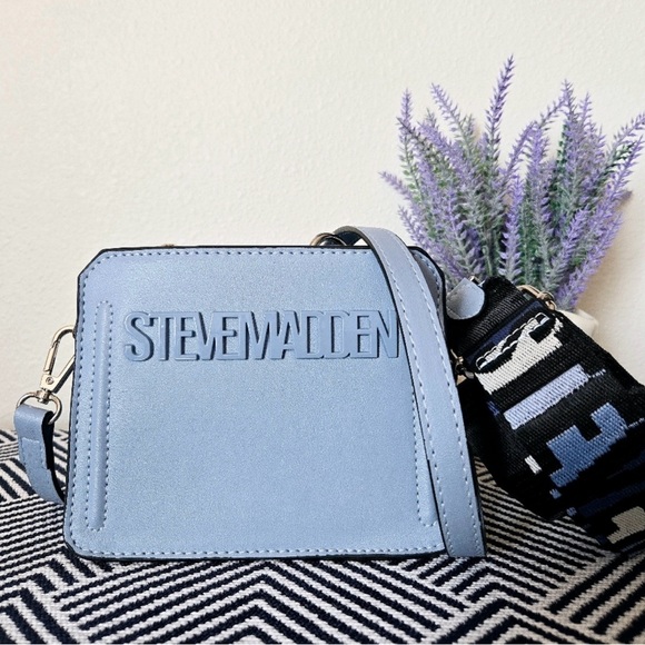 Steve Madden | Bags | Steve Madden Blue Crossbody Bag | Poshmark
